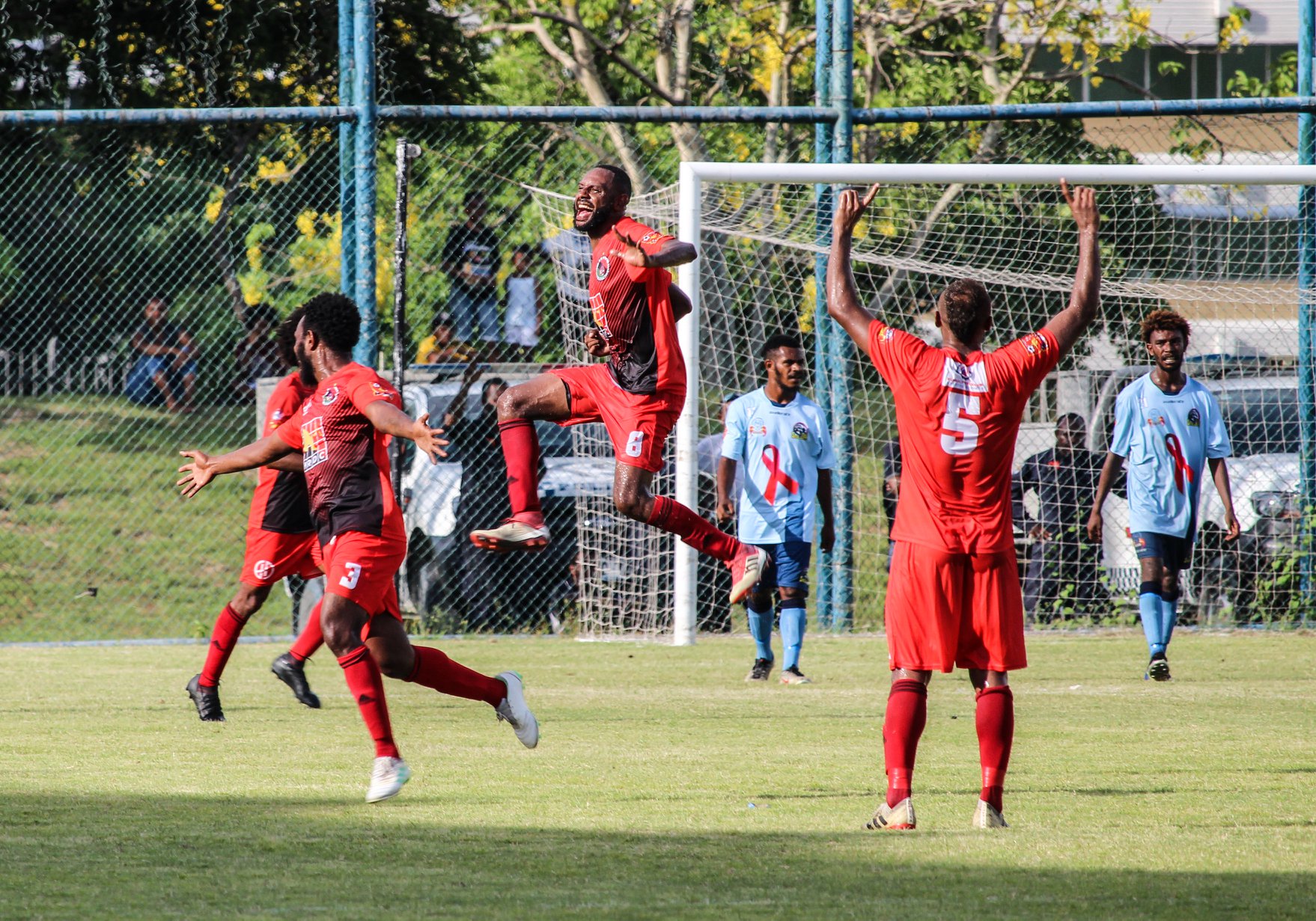 Champions Lae suffer shock defeat as Hekari score late winner vs ...