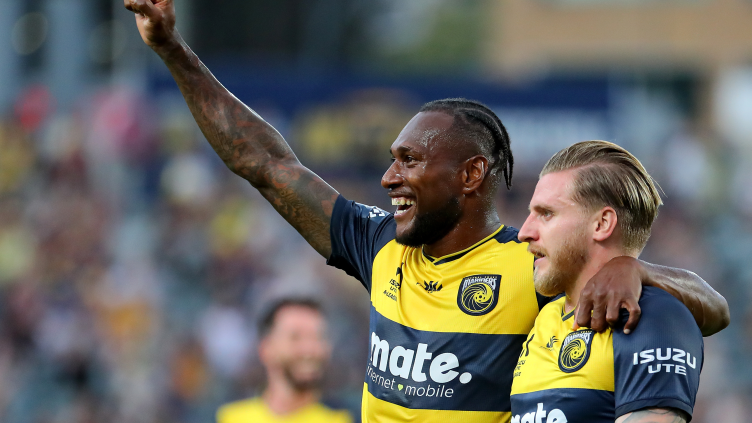 Brian Kaltak returns to starting lineup as Mariners puts four past ...