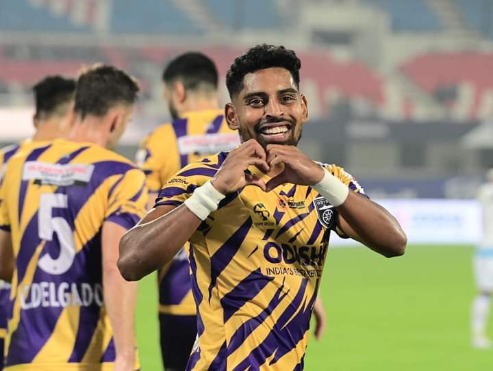 Fijian star Roy Krishna extends contract in India amidst A-League ...